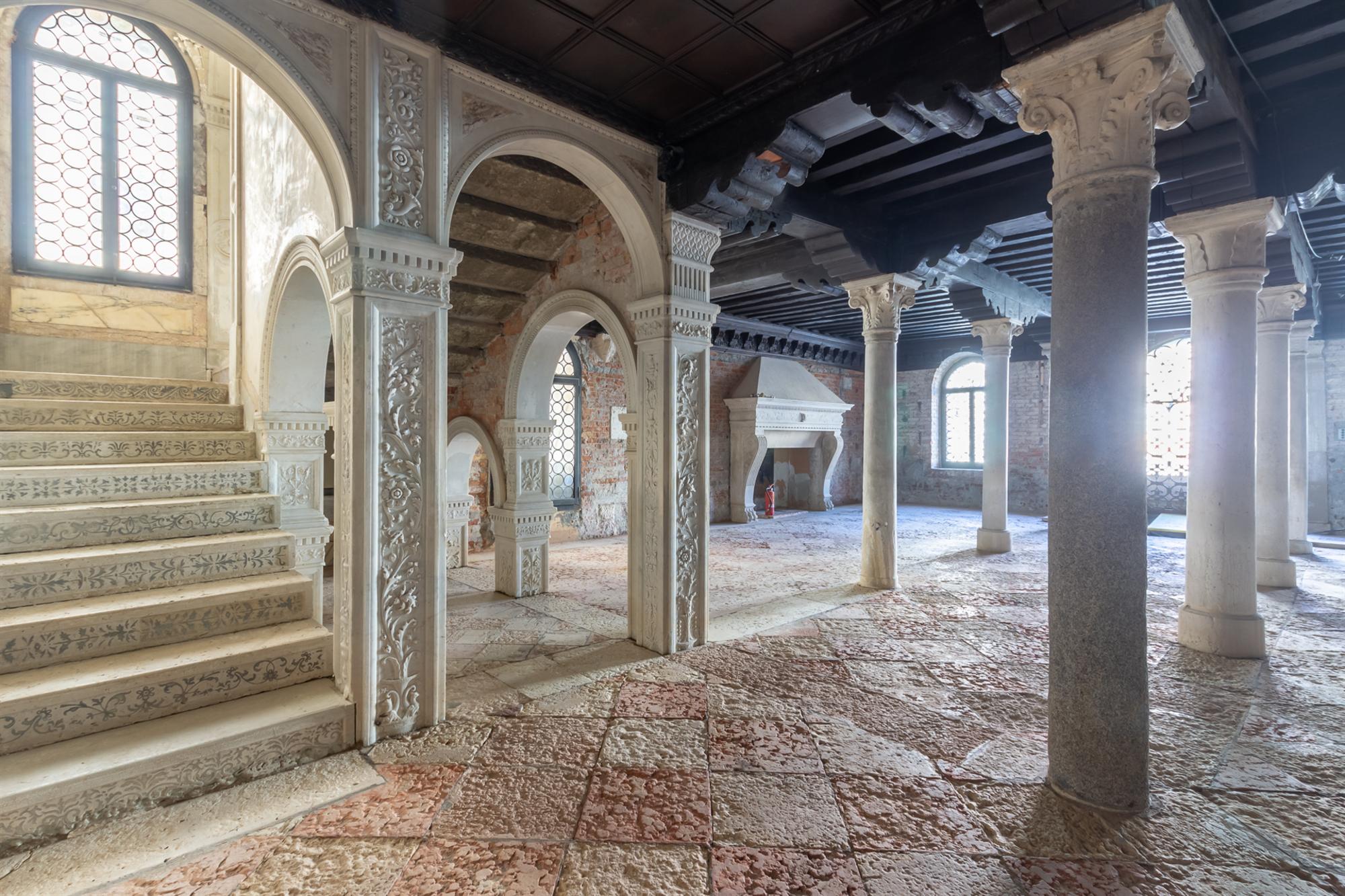 Ca’ Dario – History Walks in Venice
